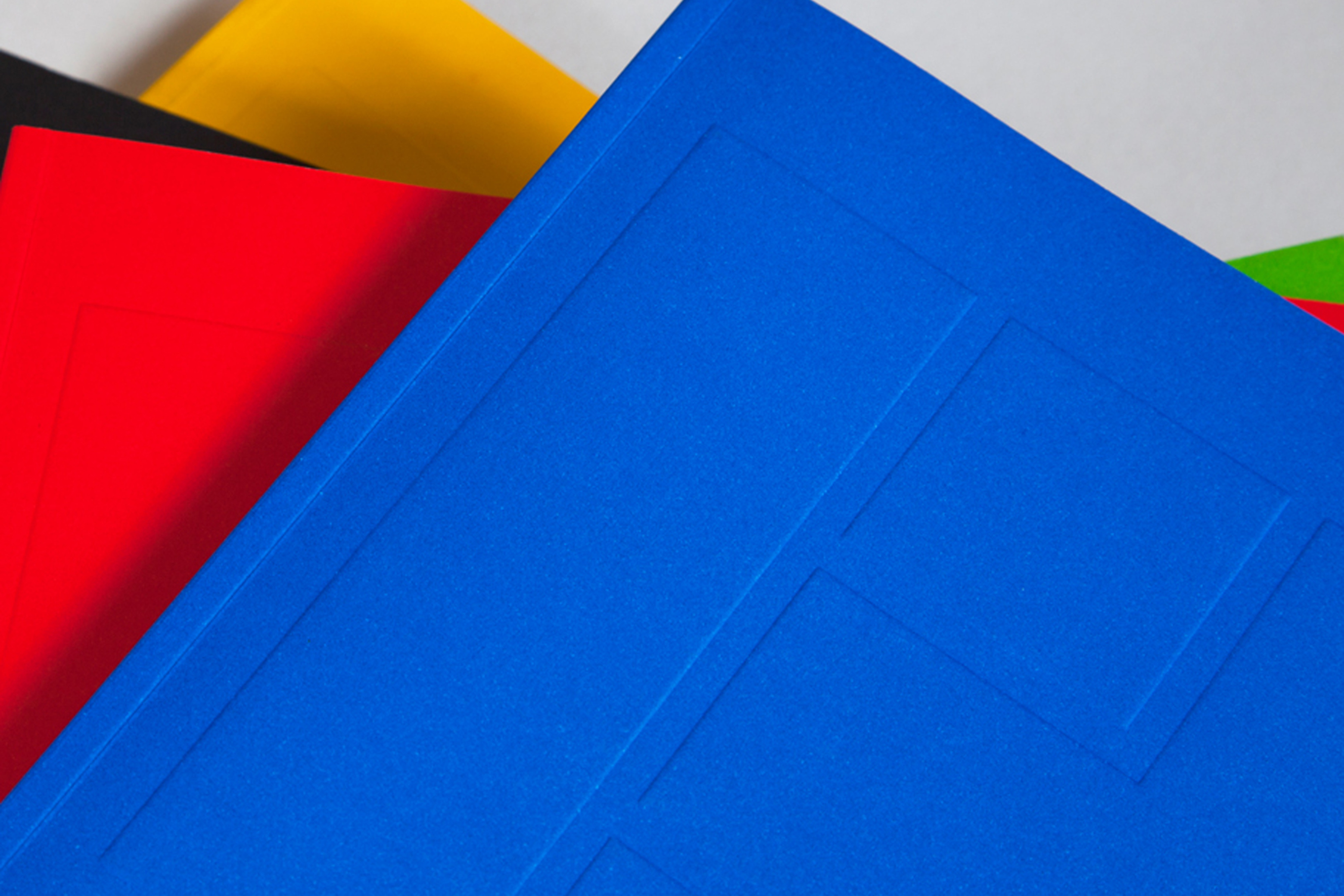Prägung auf Papier
